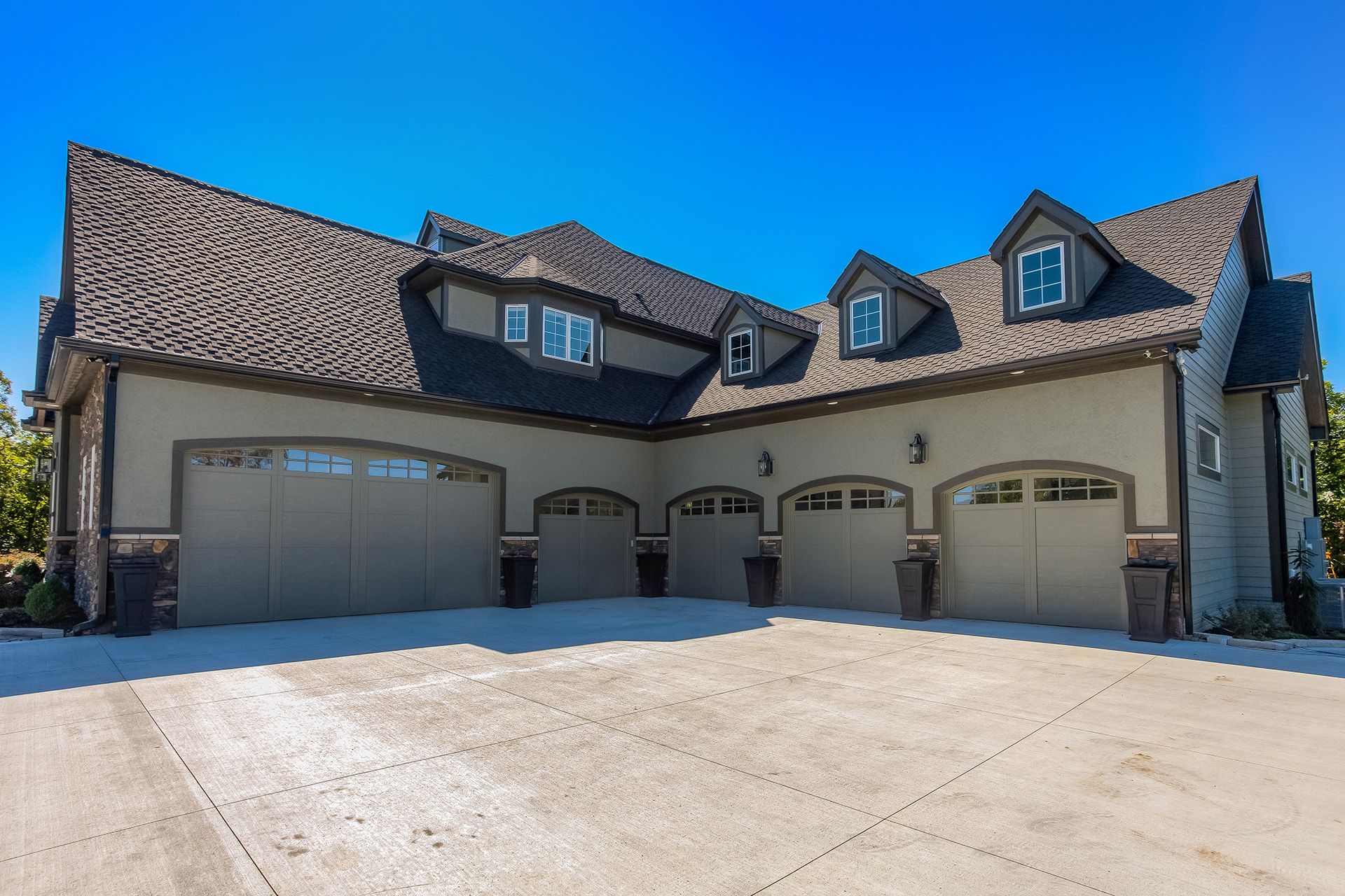 Luxury French Estate | Adel, IA | New Home Gallery | Strahan Construction