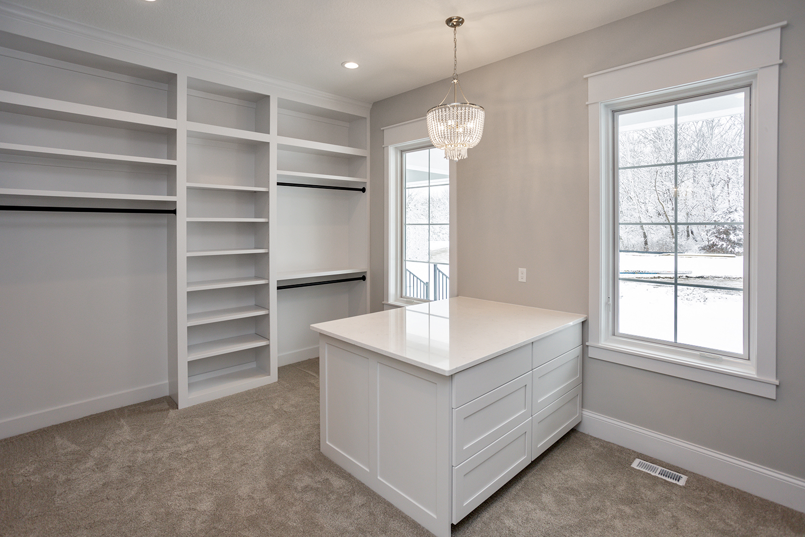 Modern Colonial Estate | Ankeny, IA | New Home Gallery | Strahan ...
