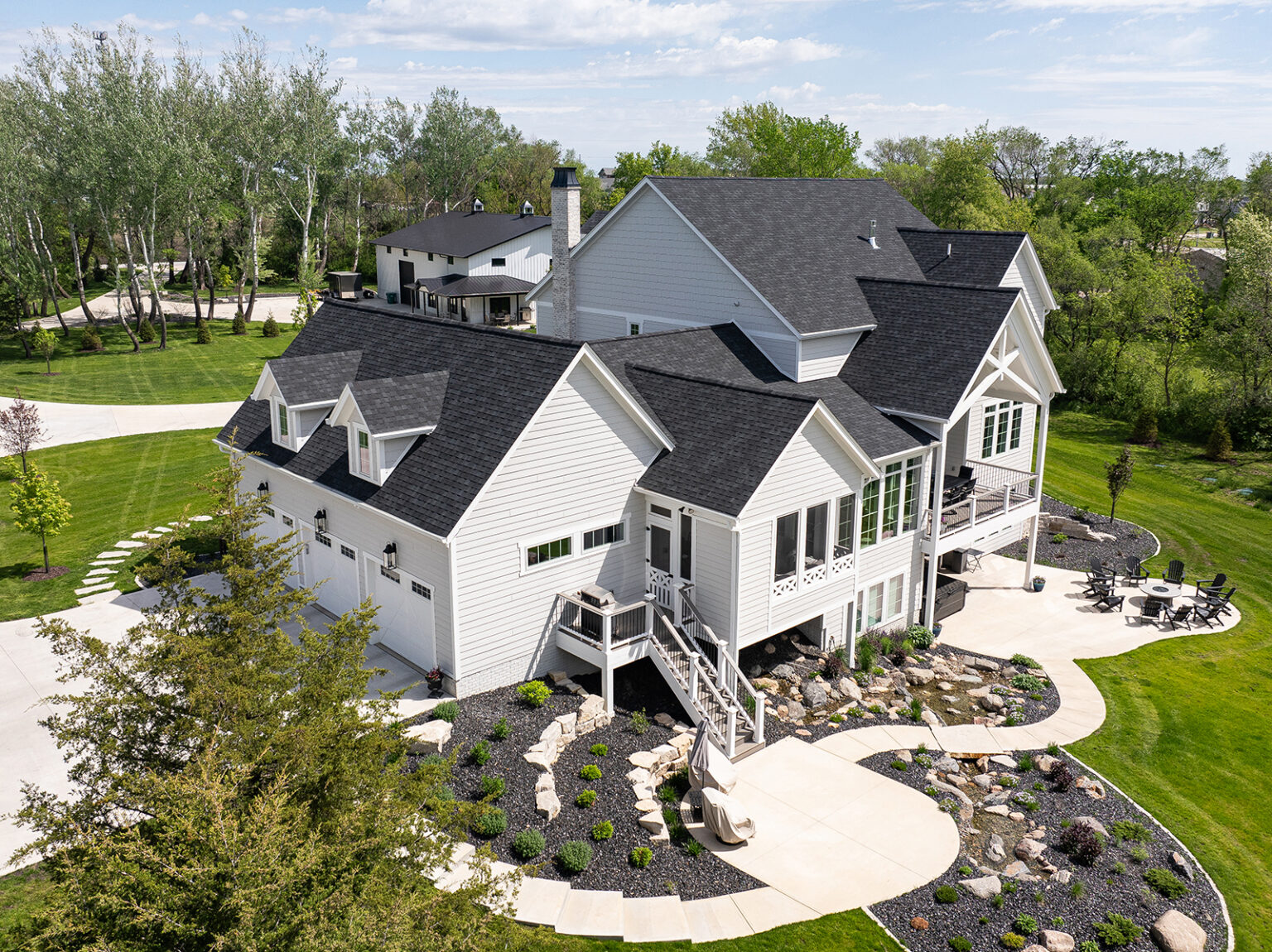 Modern Colonial Estate | Ankeny, IA | New Home Gallery | Strahan ...