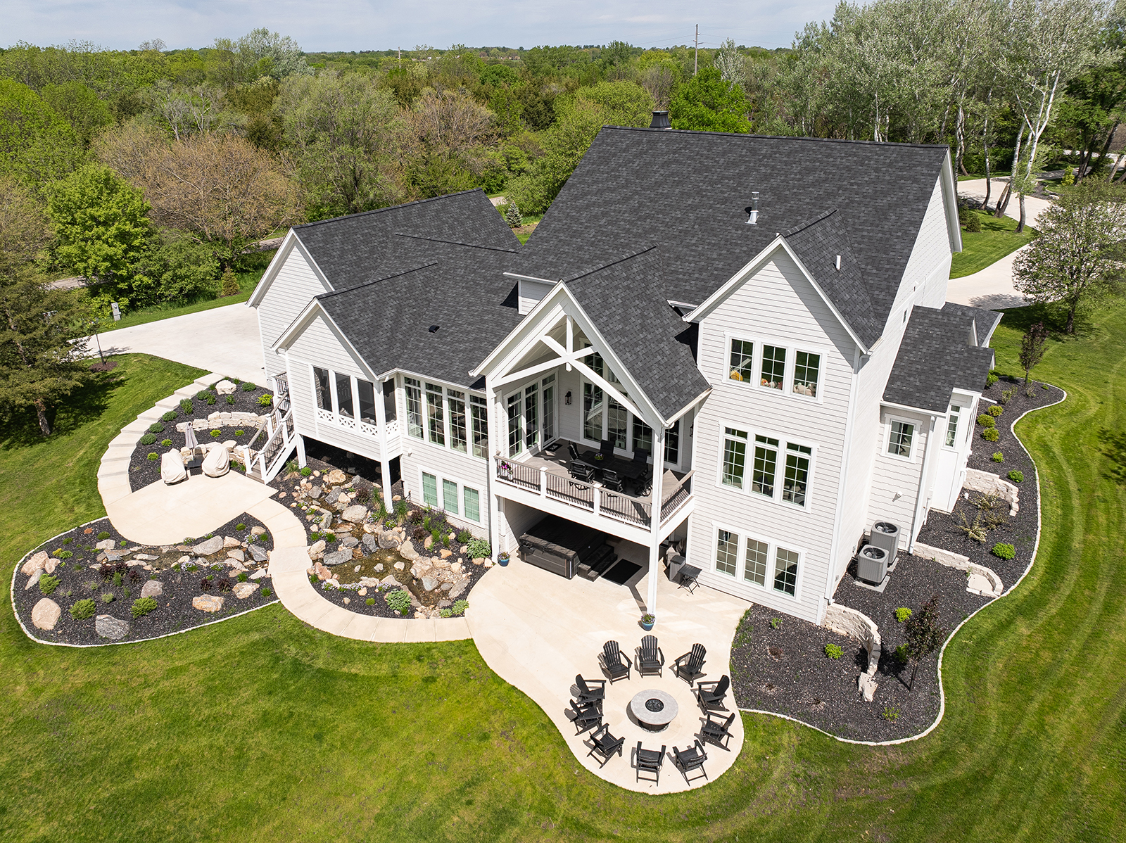 Modern Colonial Estate | Ankeny, IA | New Home Gallery | Strahan ...